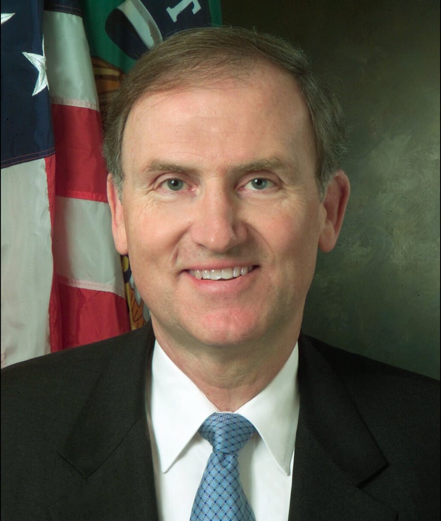 Robert Kimmitt - Chartwell Speakers Bureau