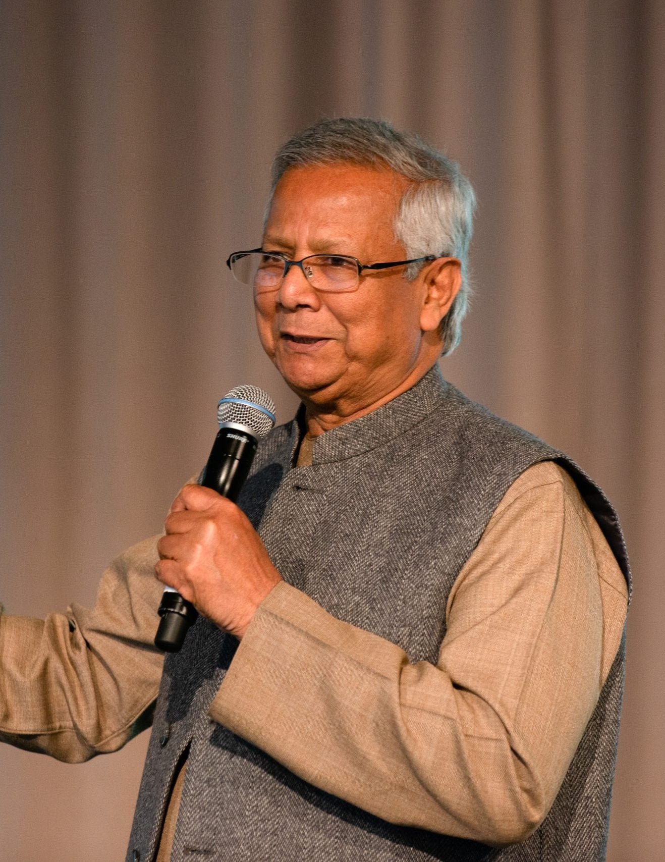 Muhammad Yunus Speaker | Keynote Speaker Fee | Chartwell Speakers