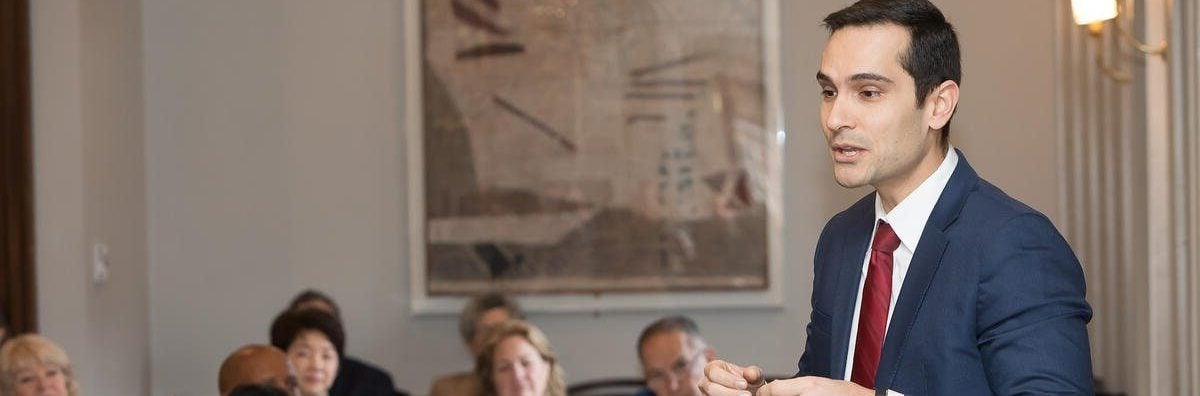 George Serafeim Speaker | Keynote Speaker Fee | Chartwell Speakers