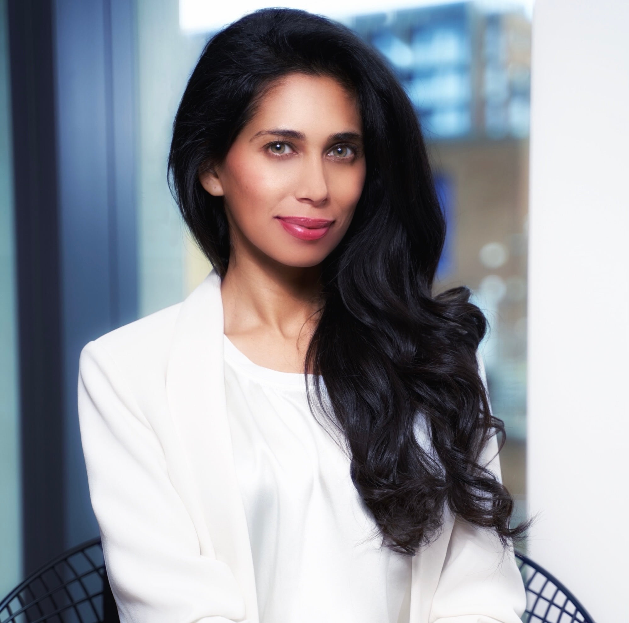 Fagun Thakrar - Empowering Speaker on Health, Neuroscience, Leadership ...