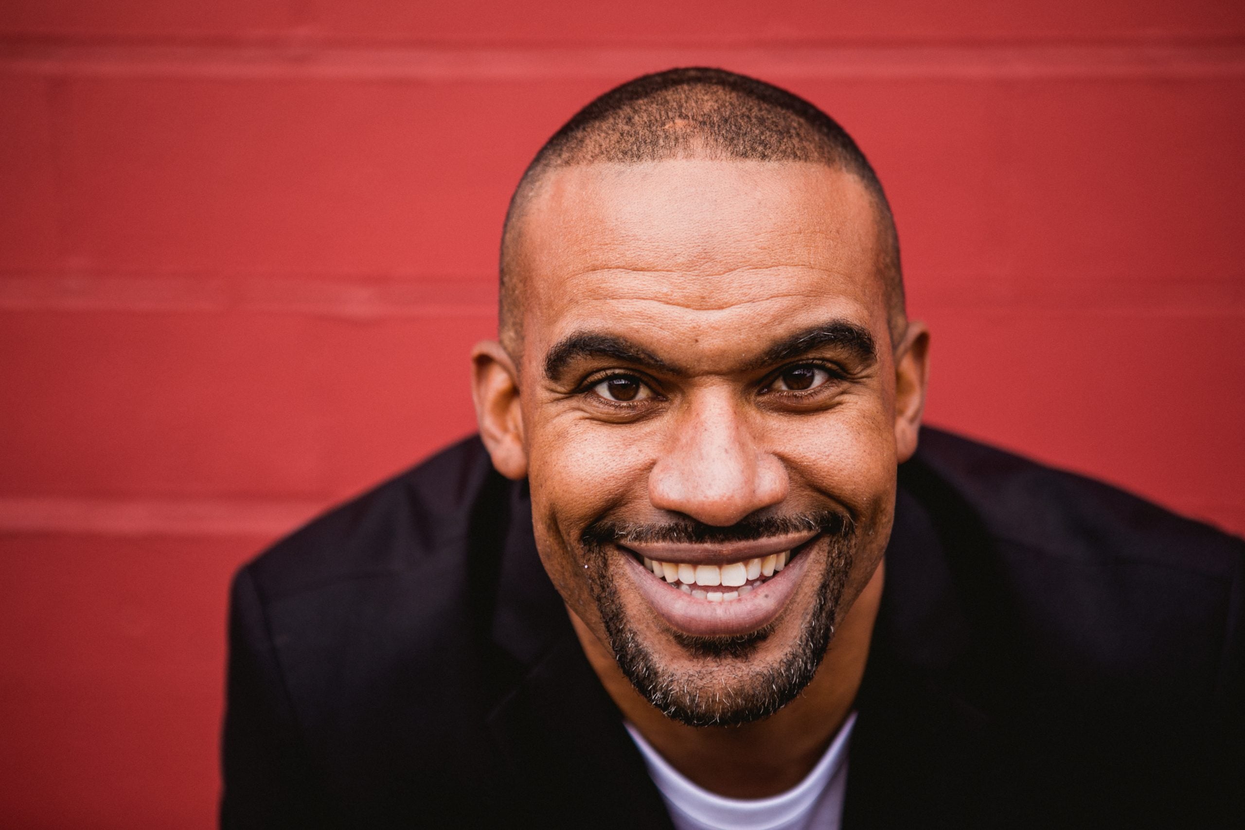 Anthony Trucks | Keynote Speaker | Chartwell Speakers