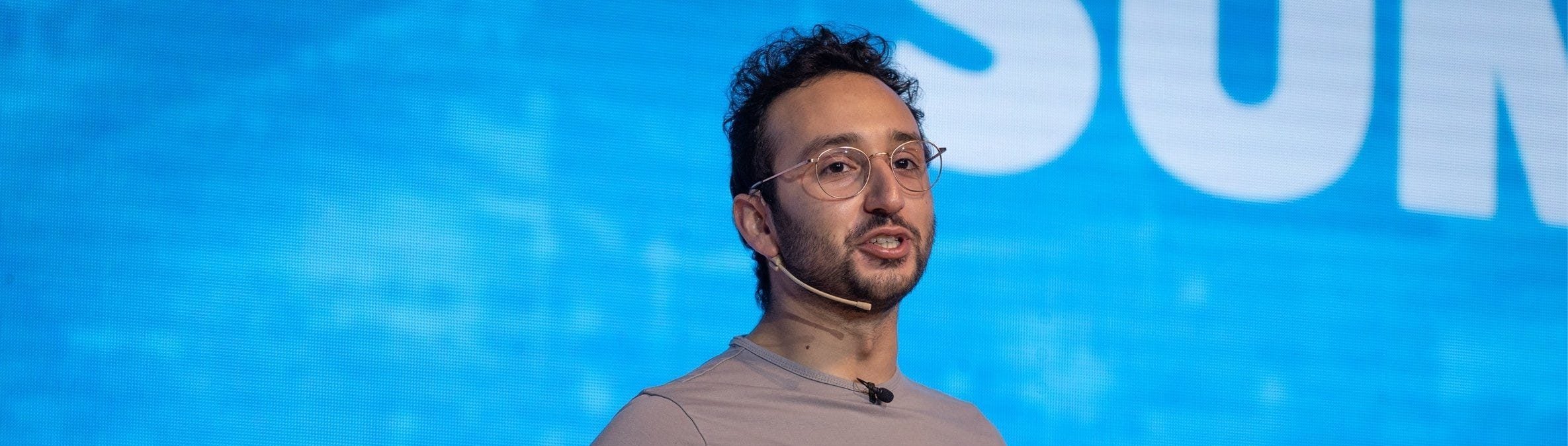 Ali Abdaal | YouTuber & Podcaster | Chartwell Speakers
