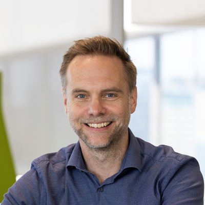 Simon Evan Cook Speaker | Expert Speaker | Chartwell Speakers