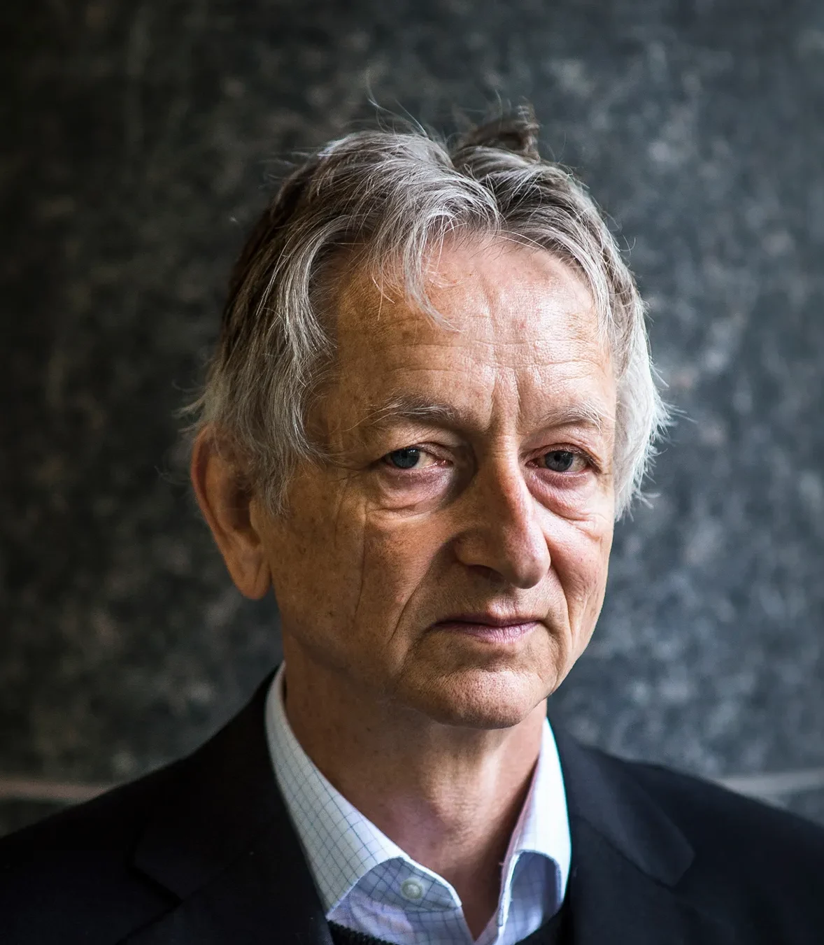 Geoffrey Hinton Wins Nobel Prize for His Work in Artificial ...