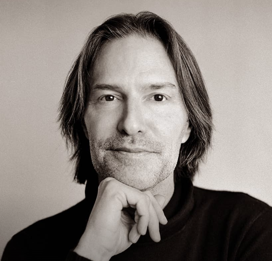 Eric Whitacre | Keynote Speaker | Chartwell Speakers