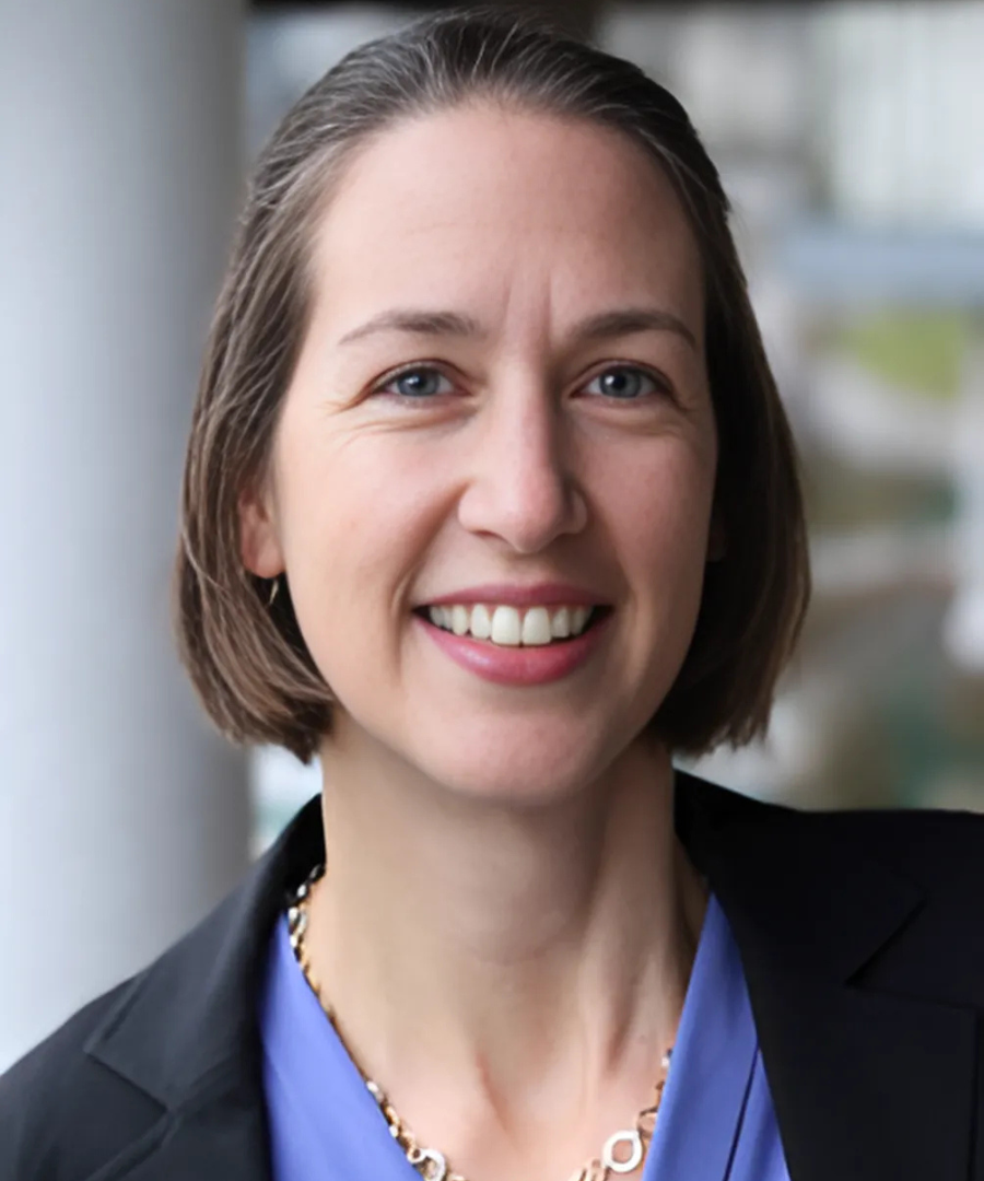 Thea Gioe | Keynote Speaker | Chartwell Speakers