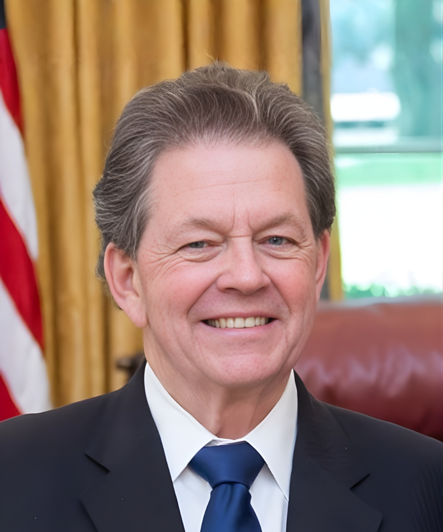 Arthur Laffer | Keynote Speaker | Chartwell Speakers